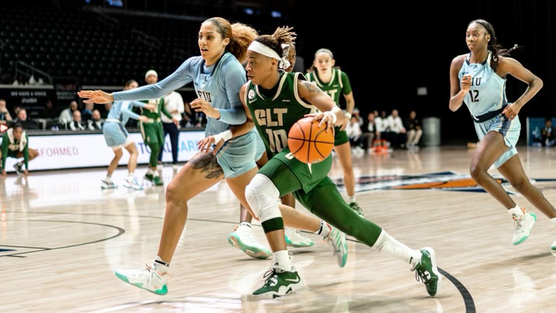 Charlotte women’s basketball aims to play with heart - The Charlotte Post